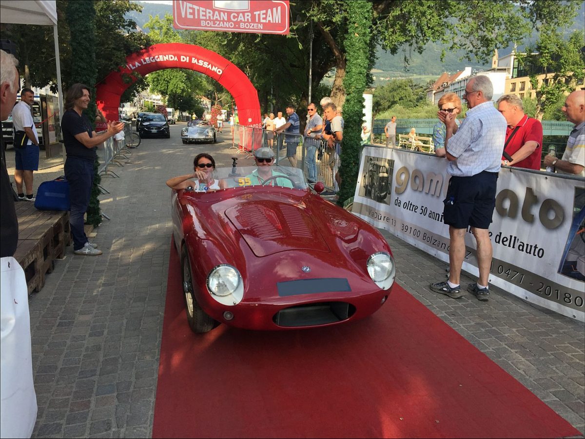 DIE LEGENDE IST WIEDER IN ...........MERAN - Veteran Car Team Bozen ...